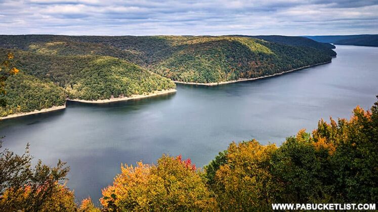 Exploring Jakes Rocks Overlook in Warren County