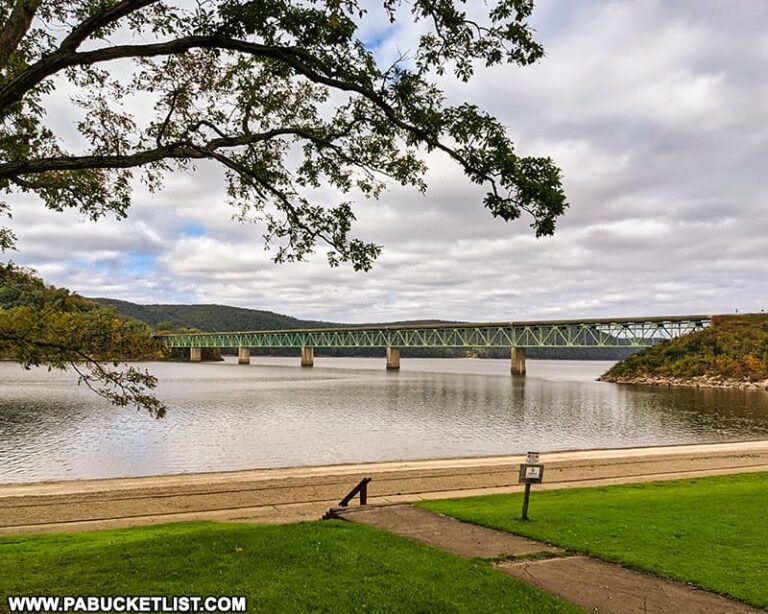 Exploring Rimrock Overlook in Warren County